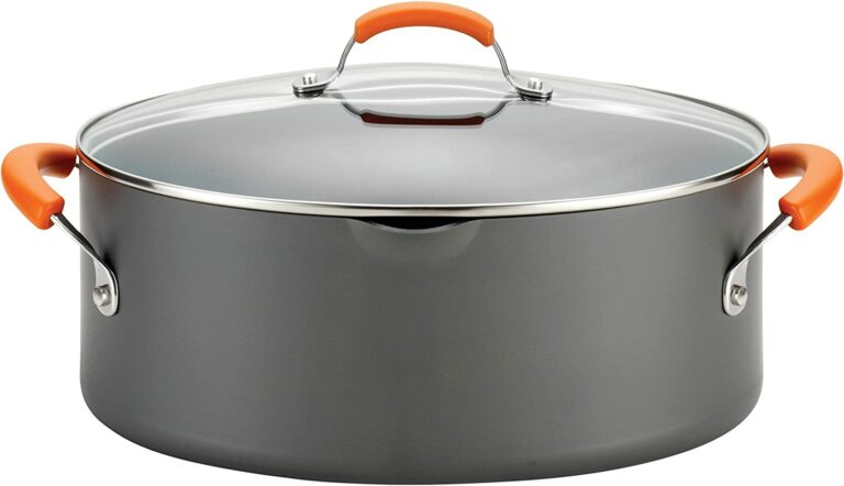 The Gumbo Pot - Best Pot For Cooking Gumbo - Kitchen Deets